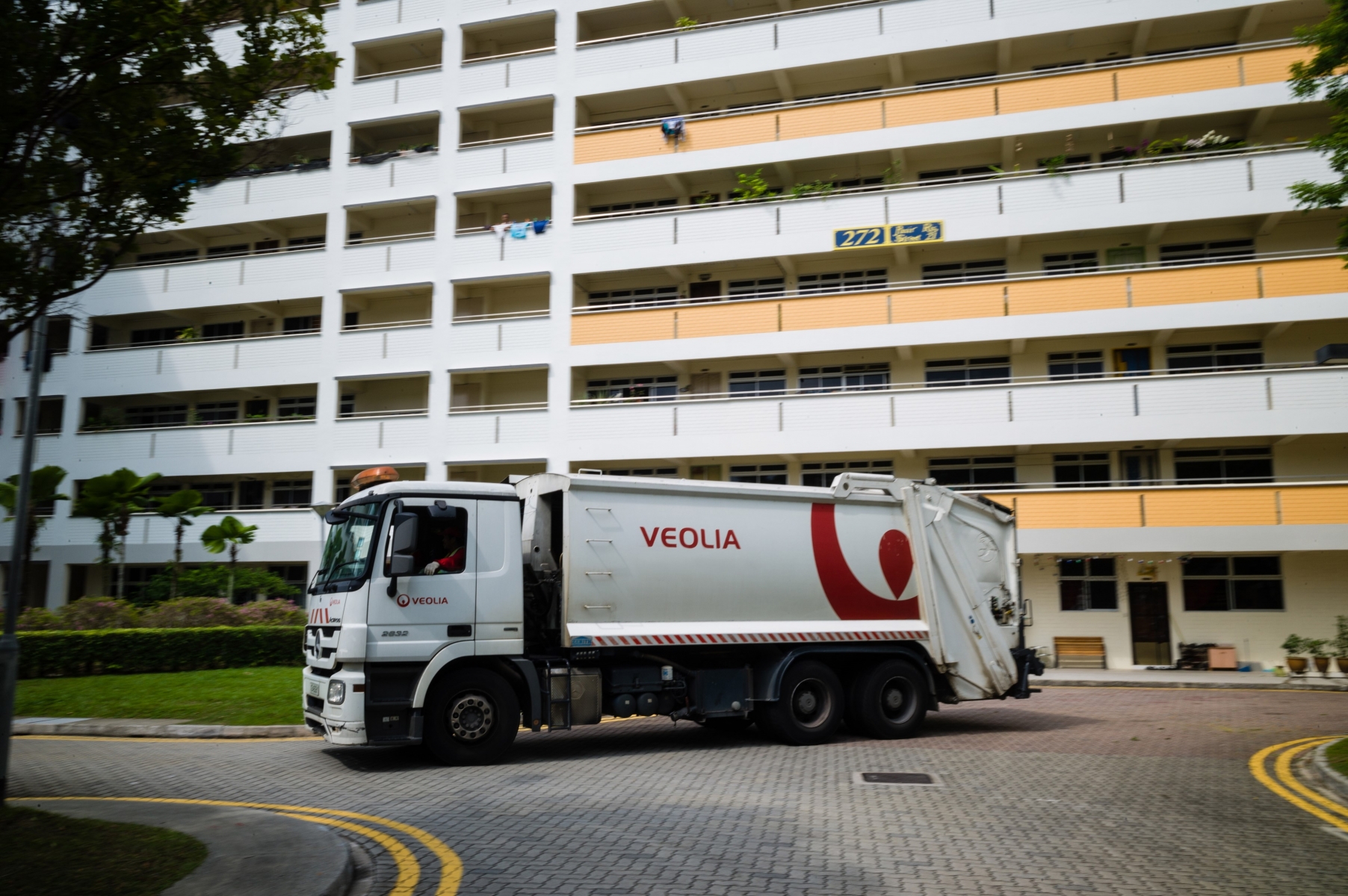 Municipal solid waste collection and transfer